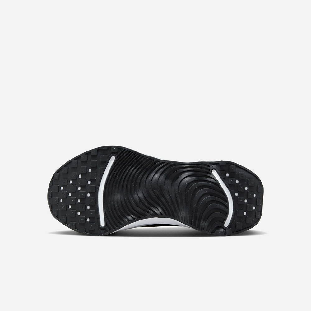 나이키 DV1237-001 모티바