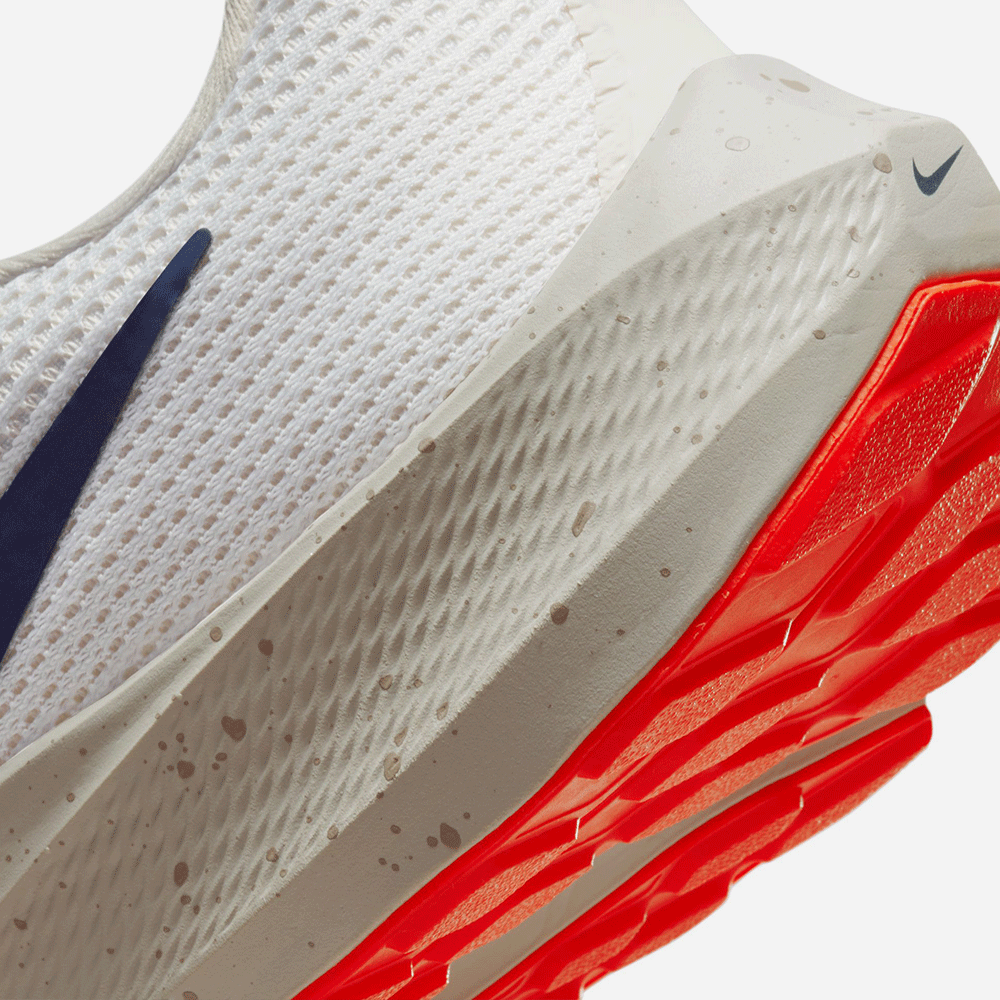 나이키 DV3853-100 에어 줌 페가수스 40